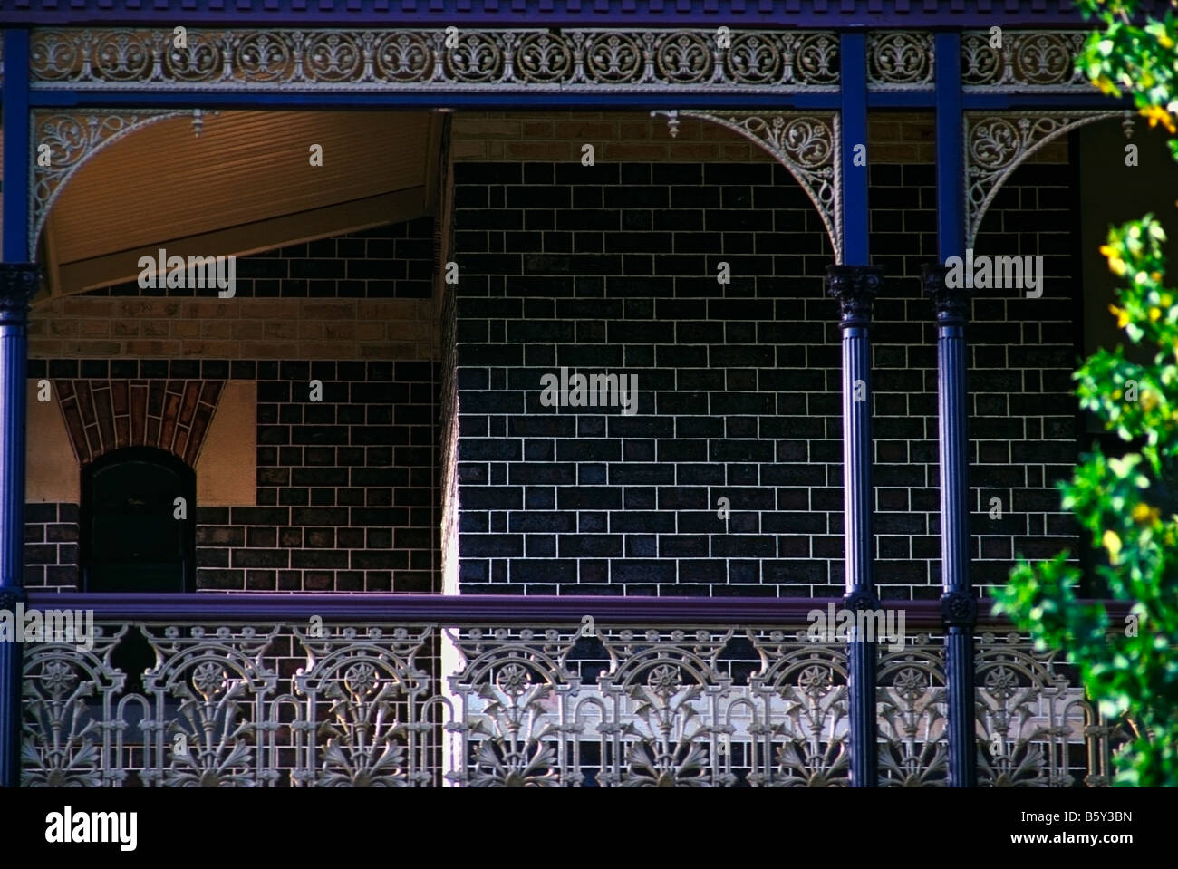 Victorian iron lacework hi-res stock photography and images - Alamy