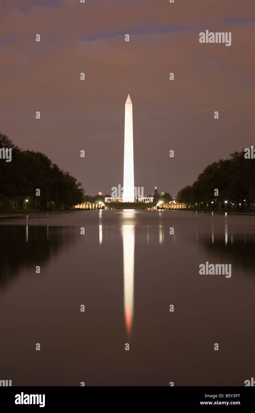 Reflecting pool washington hi-res stock photography and images - Alamy