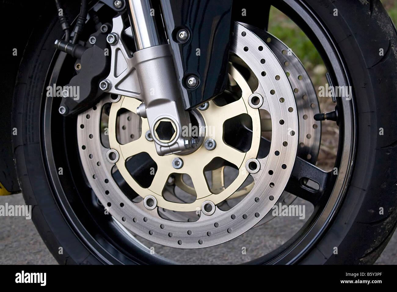 Front wheel suspension hi-res stock photography and images - Alamy