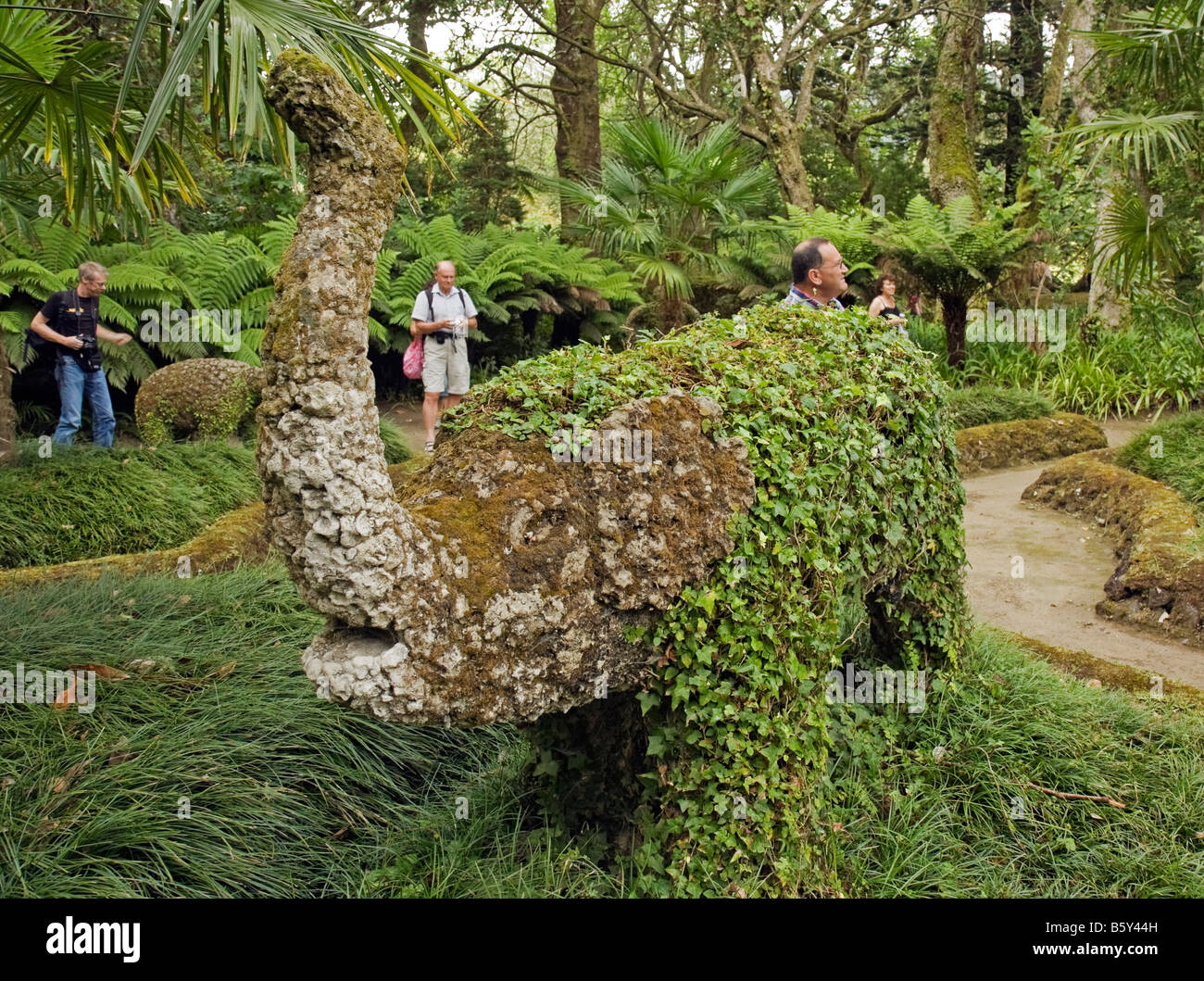 Artificial elephant hi-res stock photography and images - Alamy