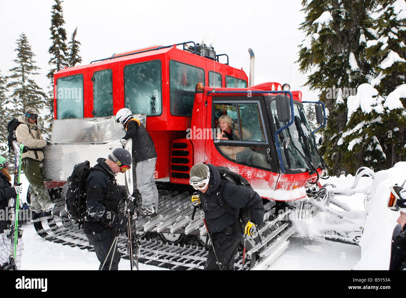 Tour snowcat hi-res stock photography and images - Alamy