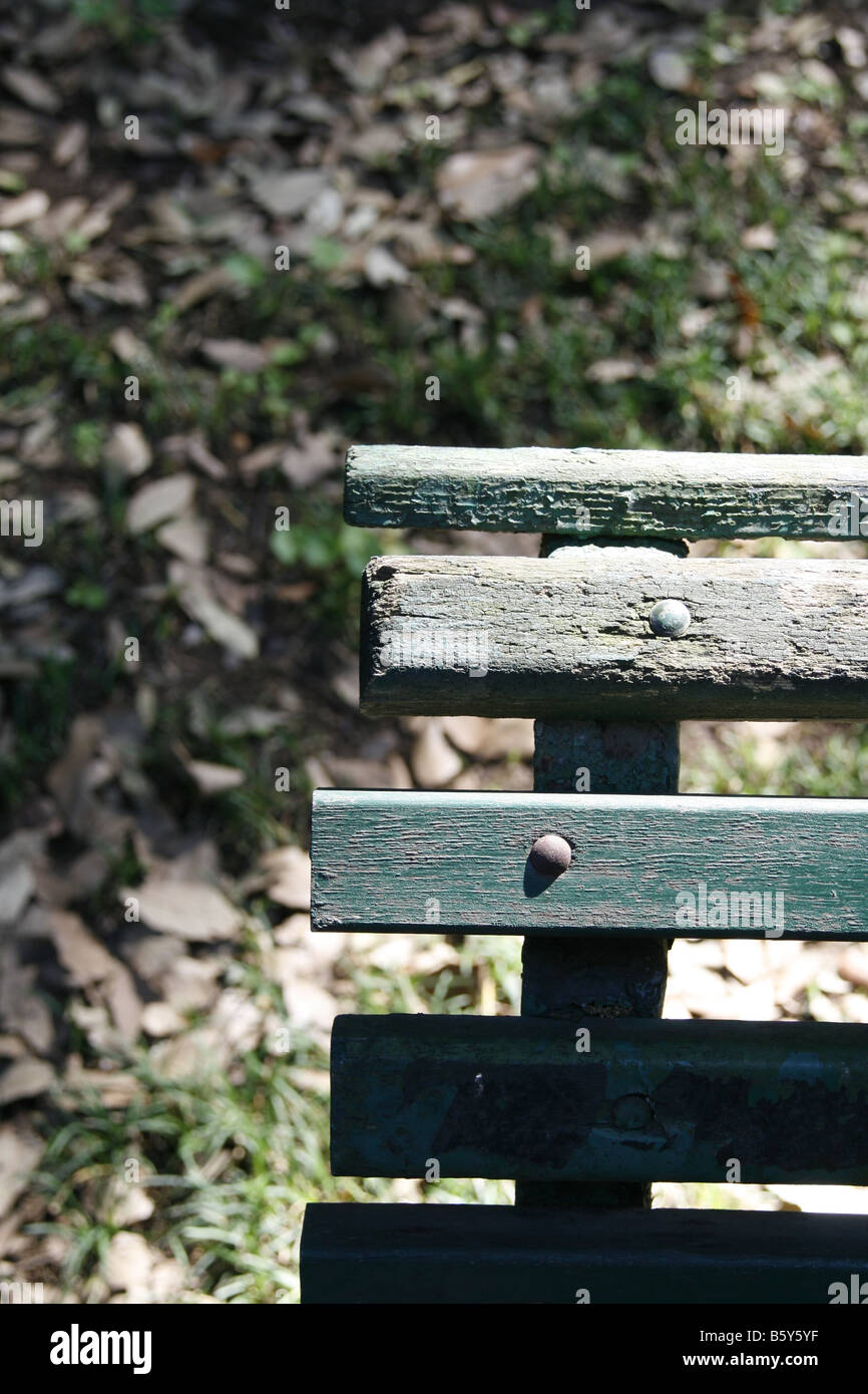 empty bench in park Stock Photo - Alamy