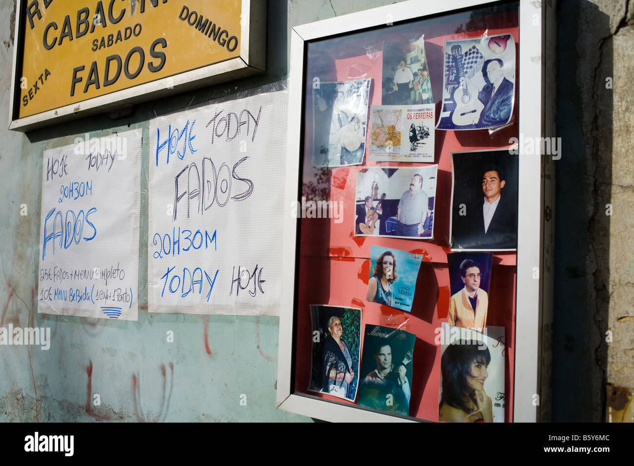 Portuguese advert hi-res stock photography and images - Alamy