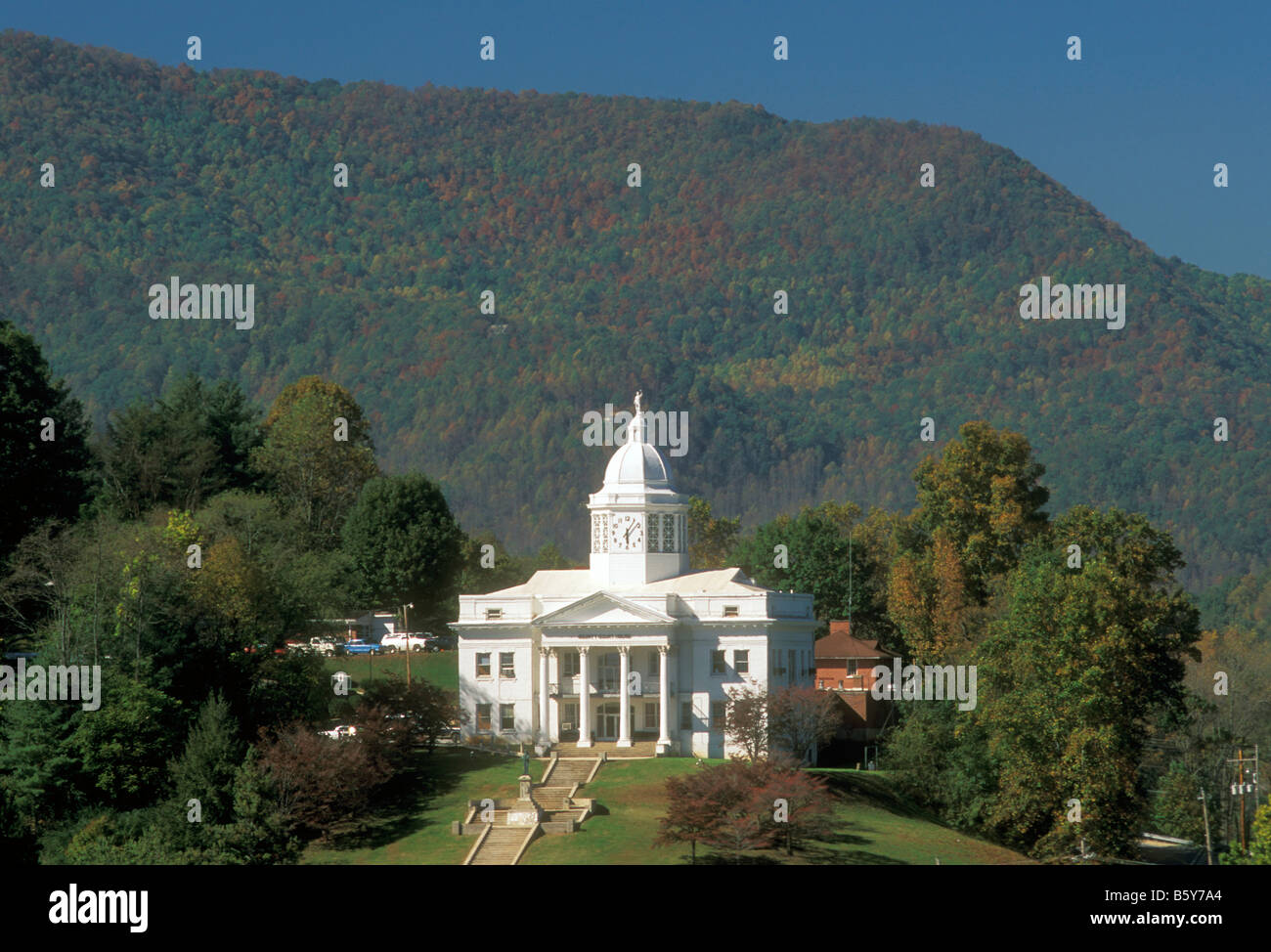 Old Jackson County Courthouse, a history museum in downtown Sylva Stock ... Old Jackson County Courthouse, a history museum in downtown Sylva Stock ...