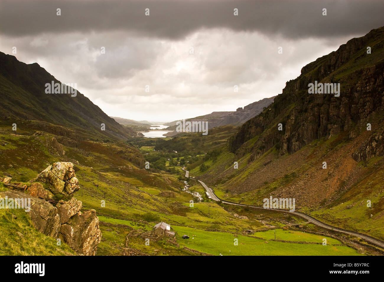Reservoir llanberis hi-res stock photography and images - Alamy