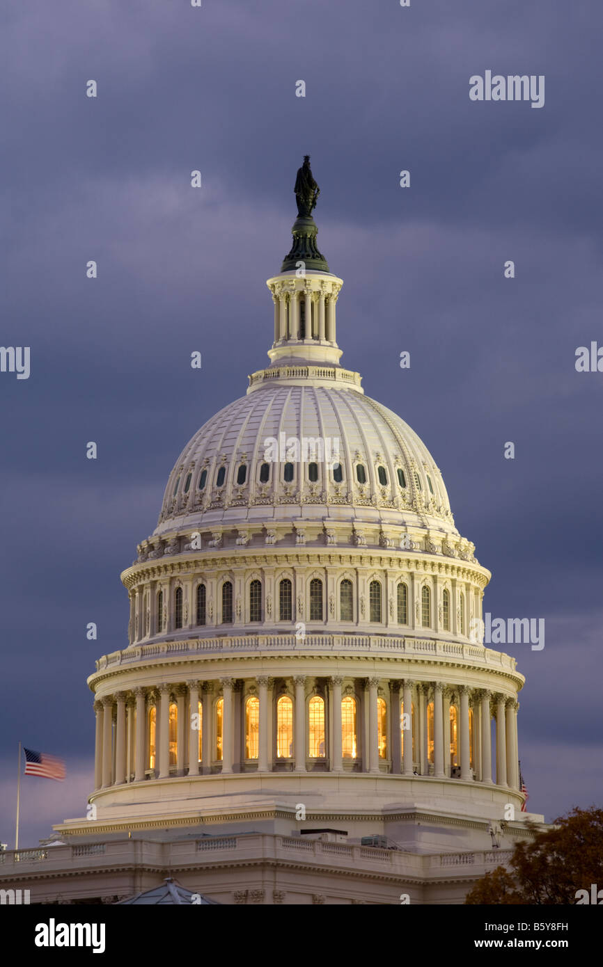 Dome of building hi-res stock photography and images - Alamy