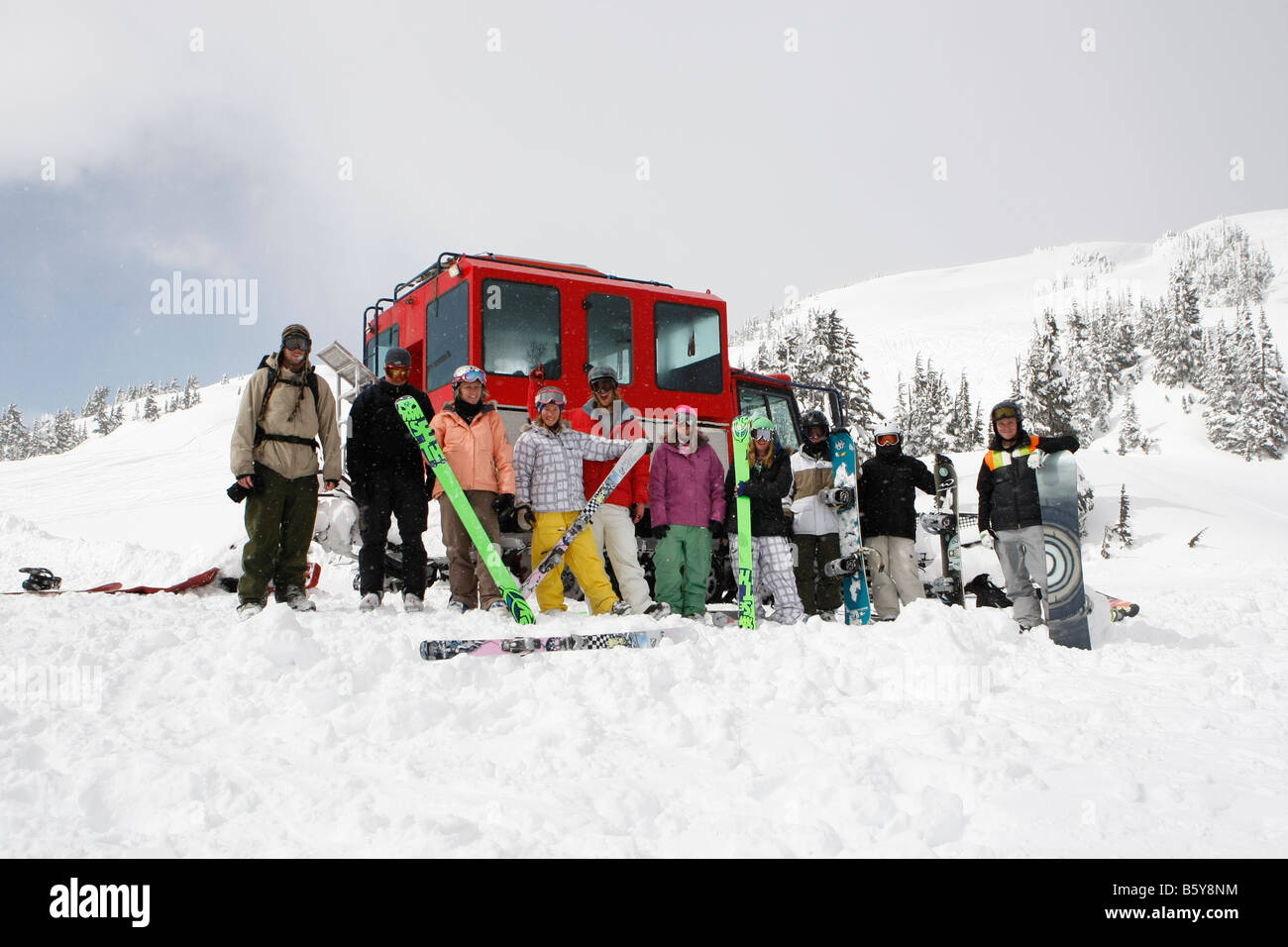 Tour snowcat hi-res stock photography and images - Alamy