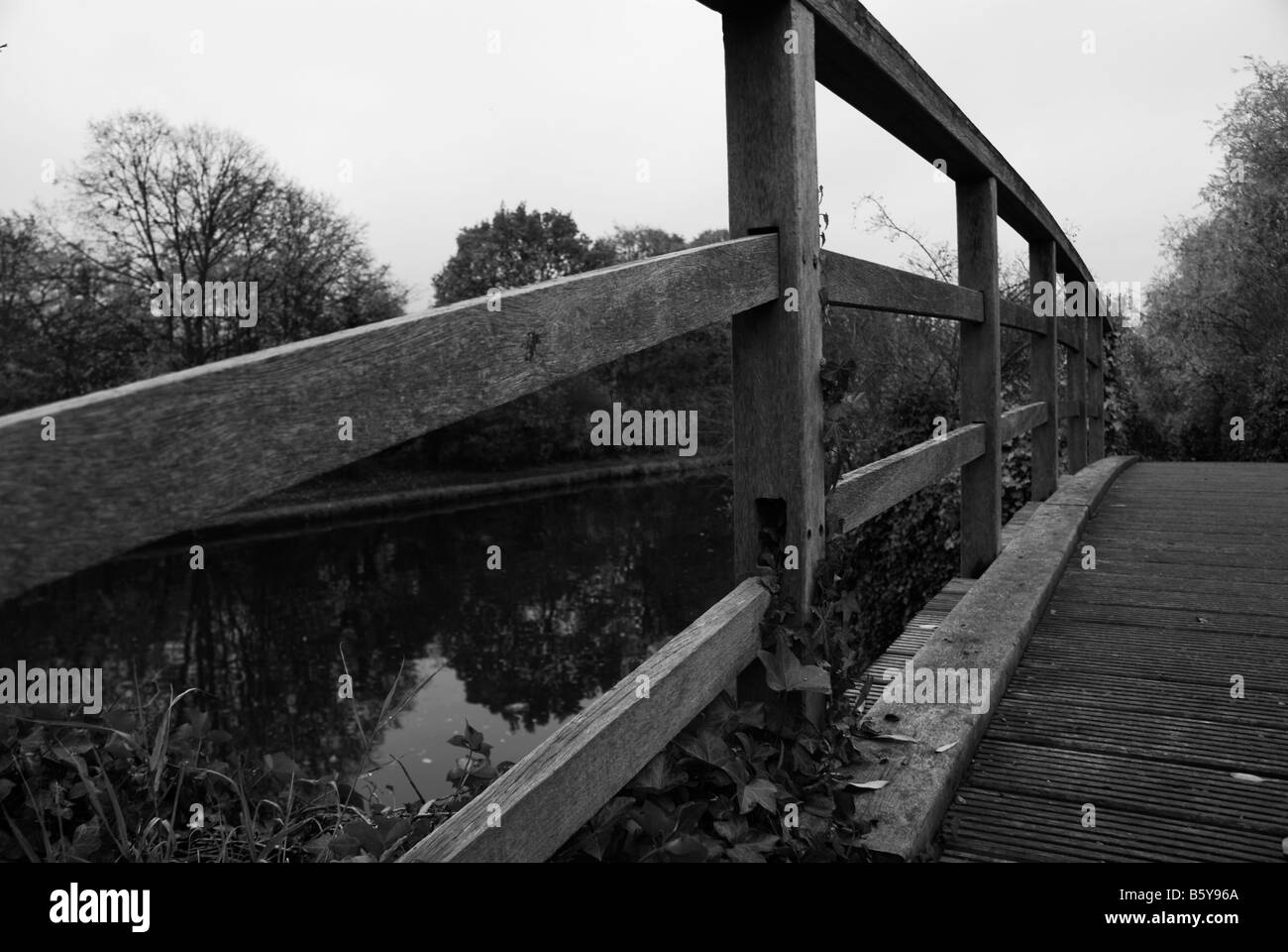Wooden rails hi-res stock photography and images - Alamy