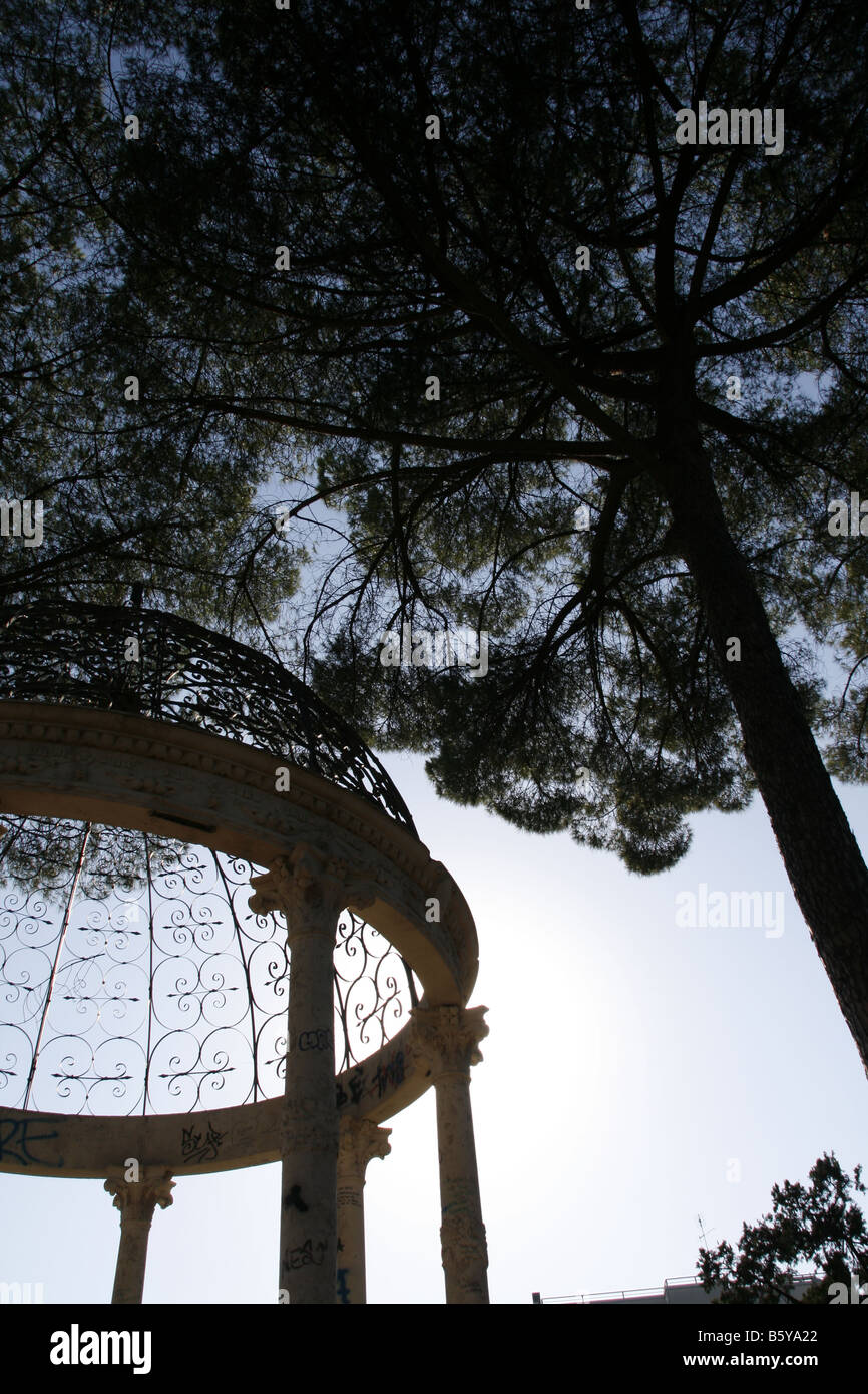 gazebo in villa sciarra park in rome italy Stock Photo - Alamy