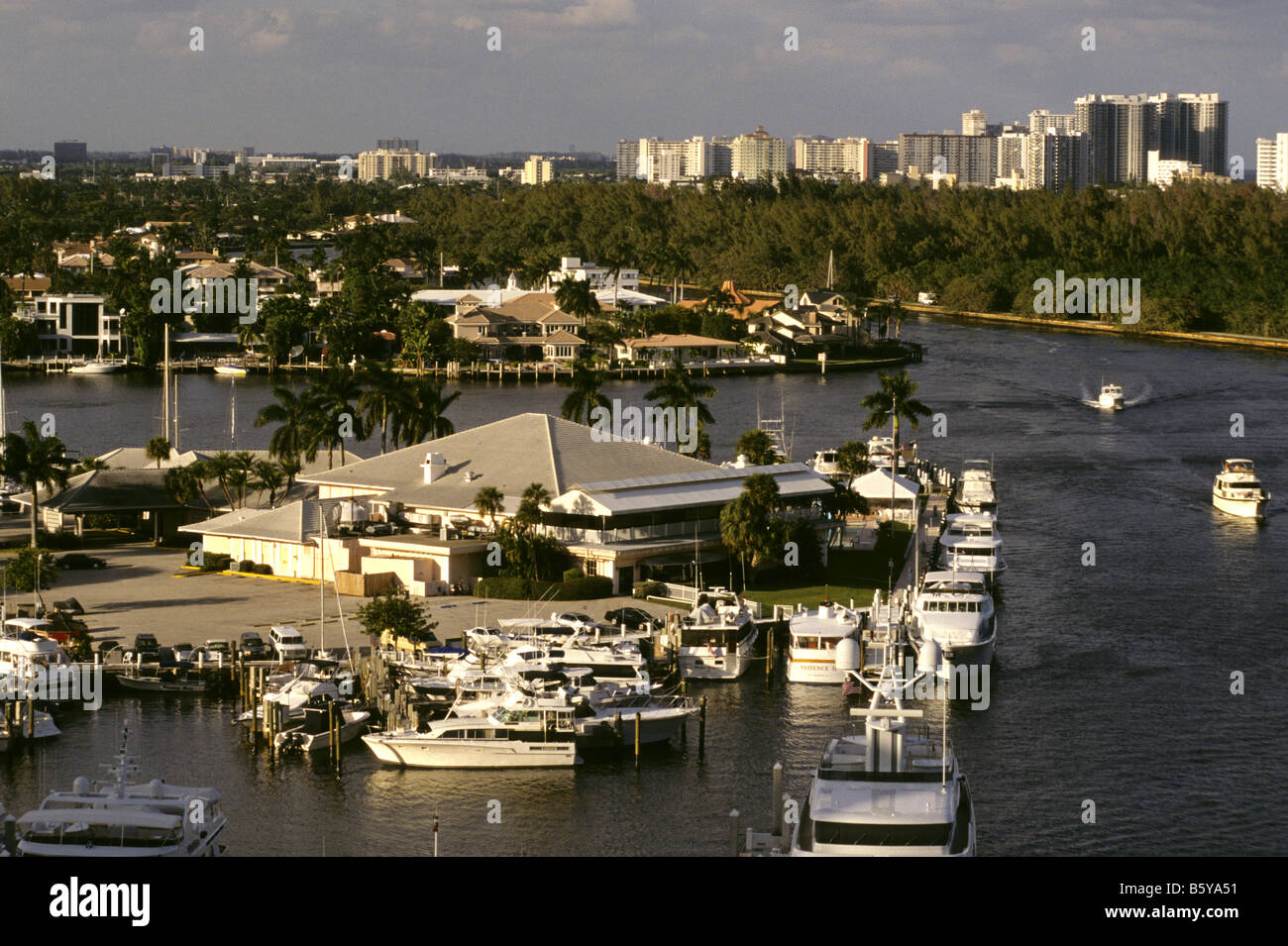 Ft. Lauderdale, Florida. Inland Waterway, Coral Ridge Yacht Club Stock ...