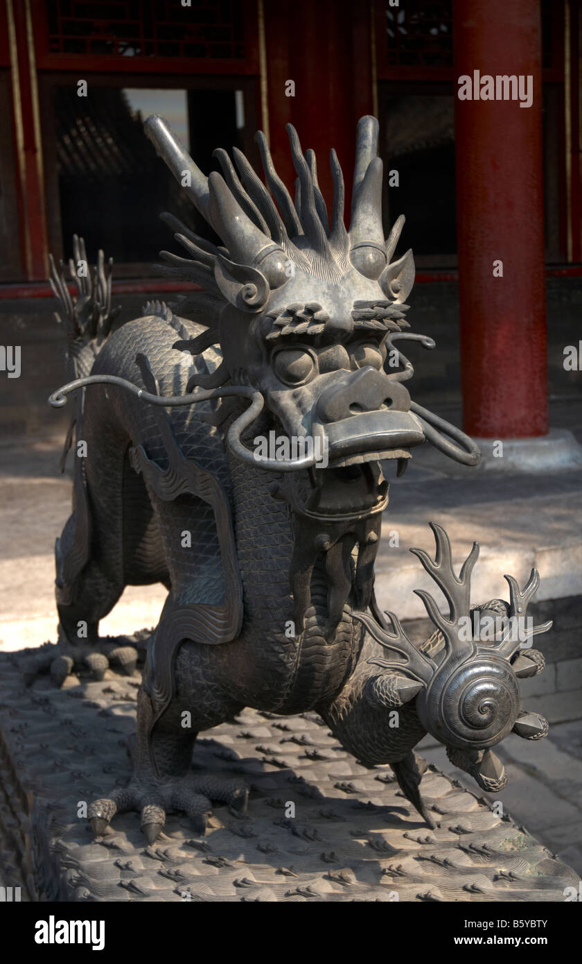 A dragon statue in the Forbidden City in Beijing, China Stock Photo - Alamy