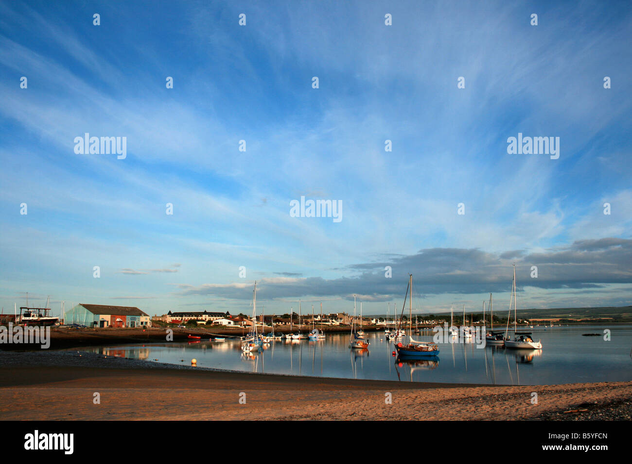 Bay seascape hi-res stock photography and images - Alamy
