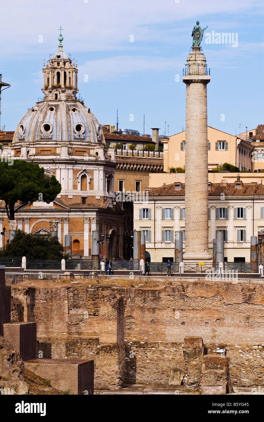 Trajan's column in Rome Stock Photo - Alamy