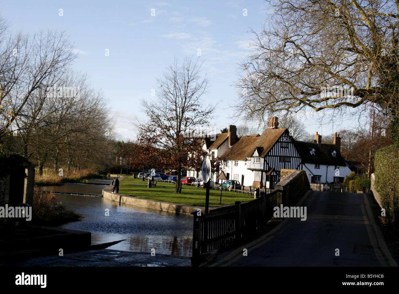 Kent river valley hi-res stock photography and images - Alamy