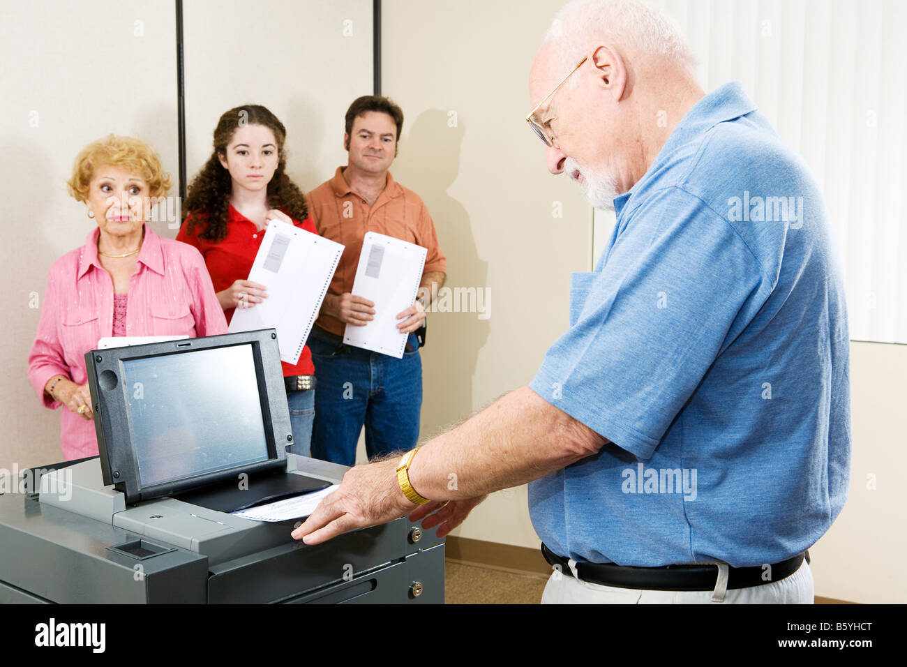 An electronic voting machine man hi-res stock photography and images ...
