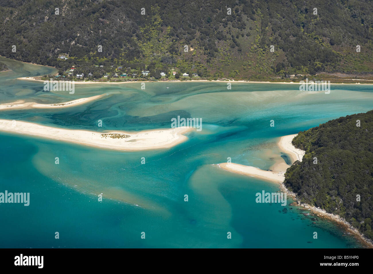 Tidal bay house hi-res stock photography and images - Alamy