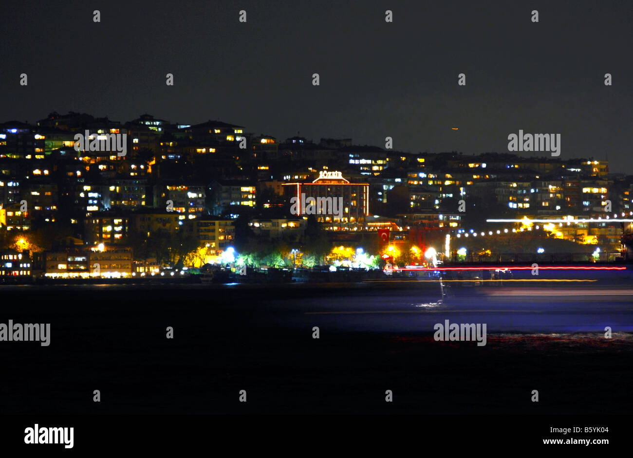 Istanbul Bosphorus at night, Uskudar view from the other side (European ...