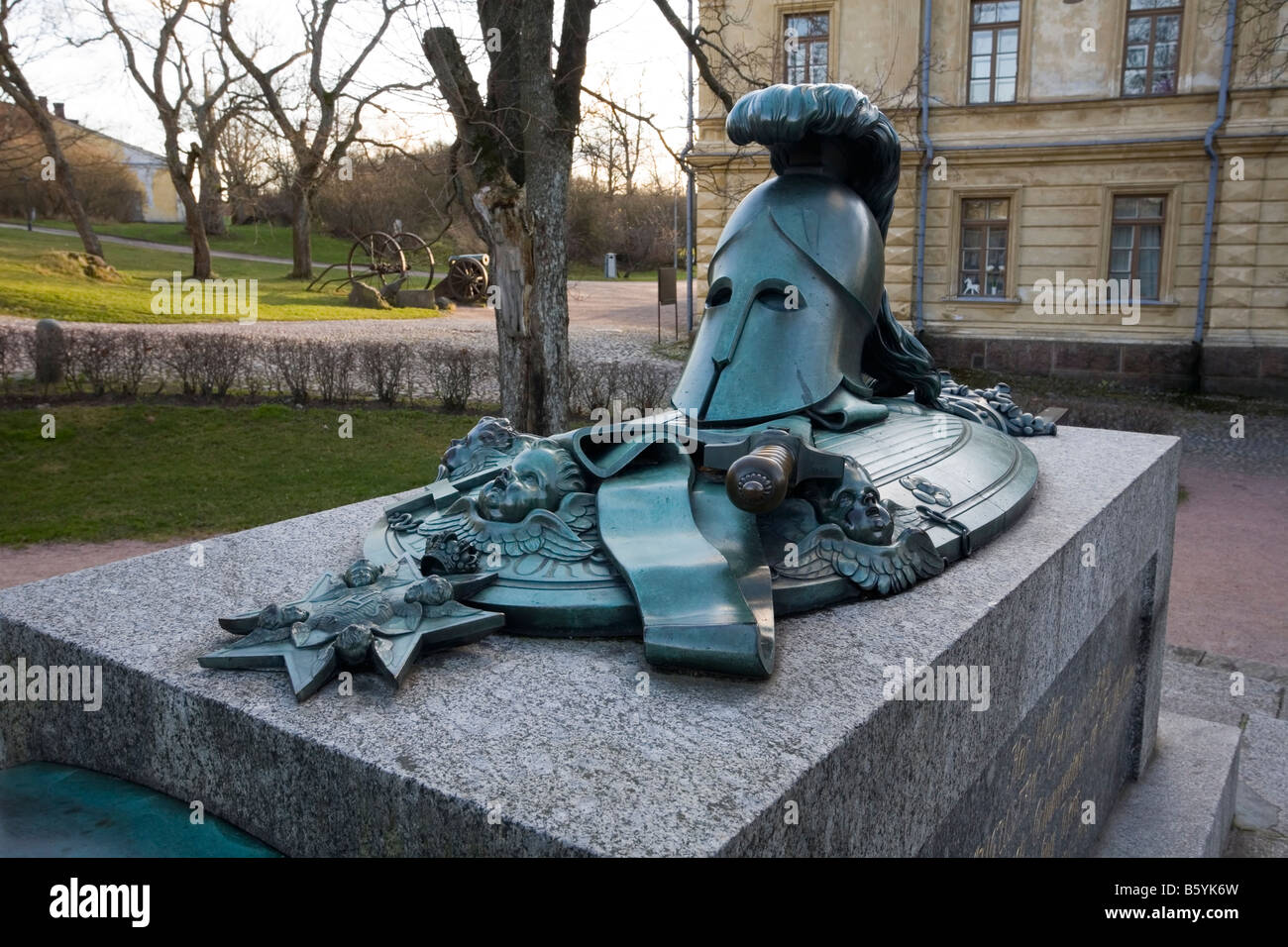 The grave of the Suomenlinna fortress founder Augustin Otüran ...