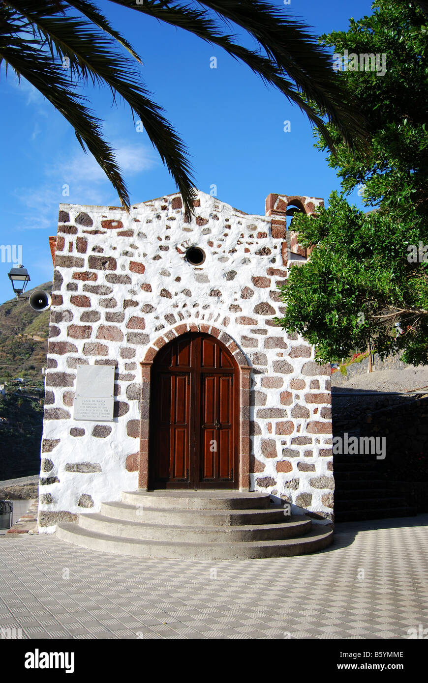 18th century church hi-res stock photography and images - Alamy