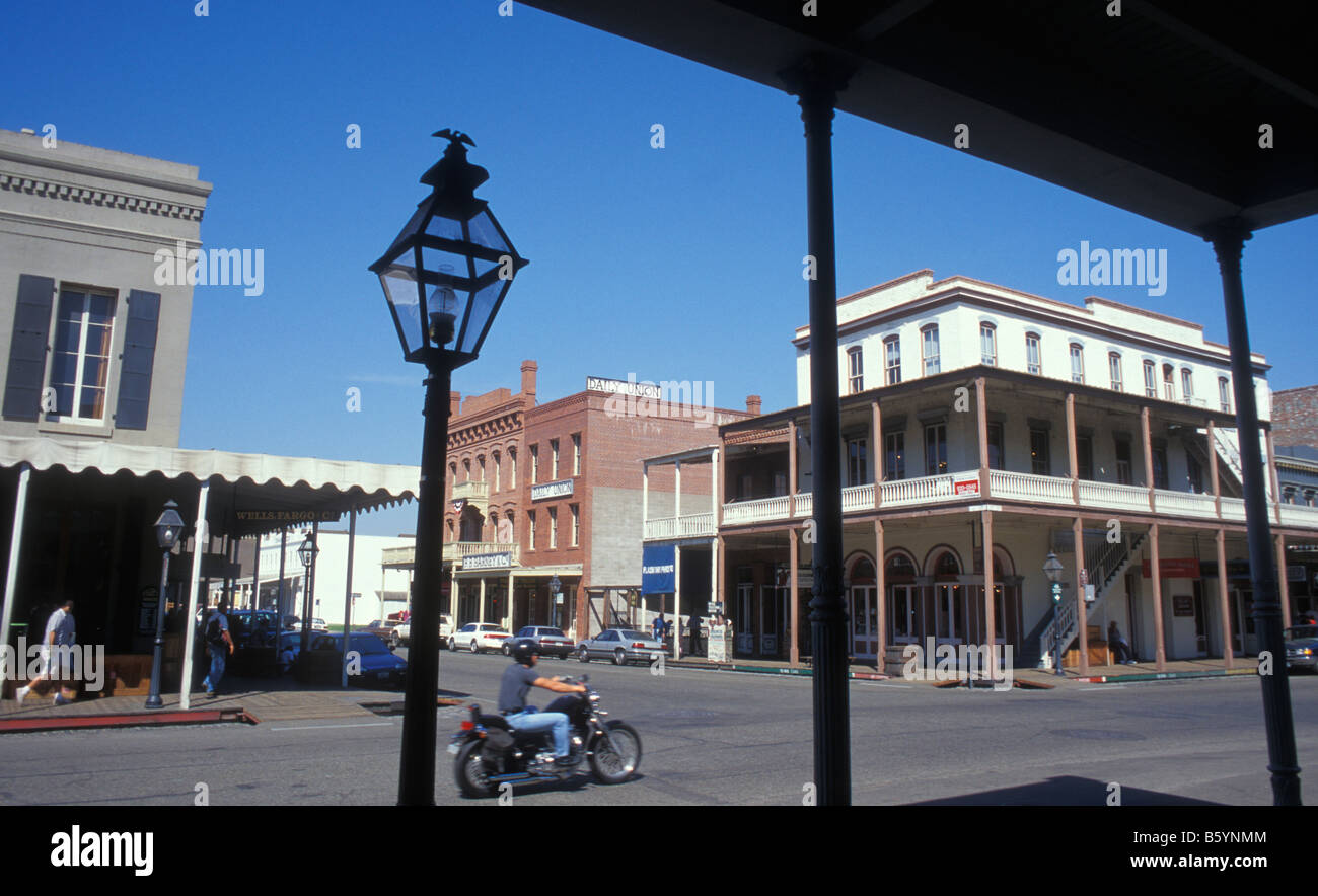 Typical old Houses, Old Sacramento Quarter, Sacramento, California ...