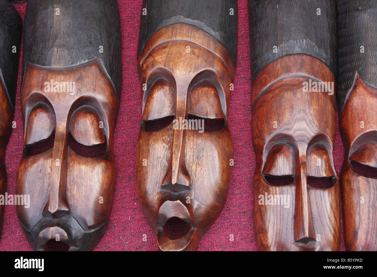 African tribal masks hi-res stock photography and images - Alamy