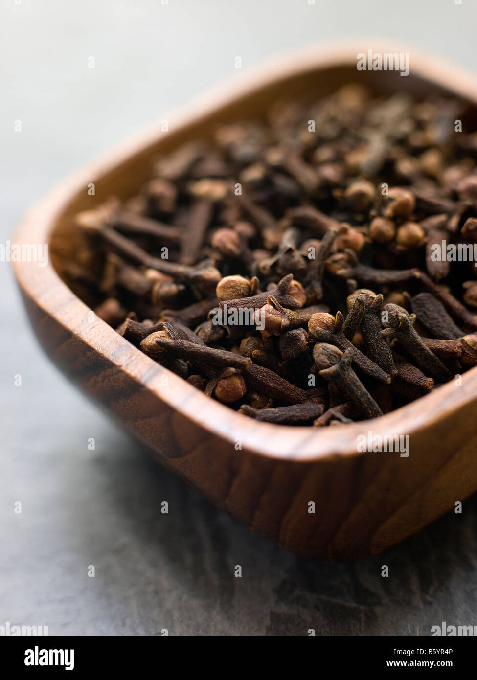 Dish of Whole Cloves Stock Photo - Alamy