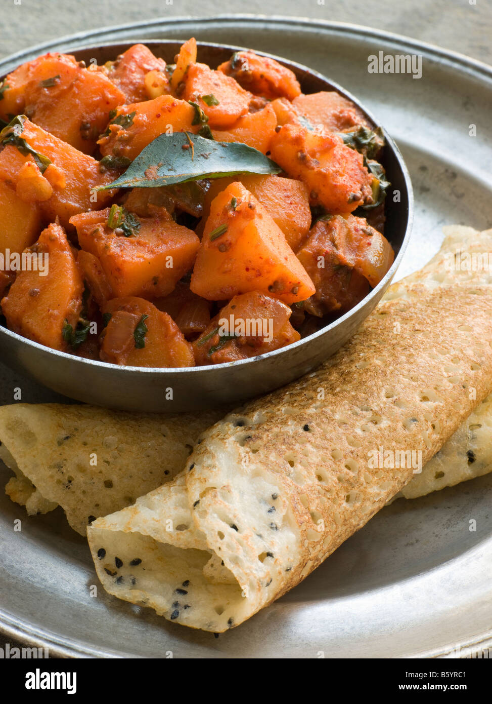 Masala potato hi-res stock photography and images - Alamy