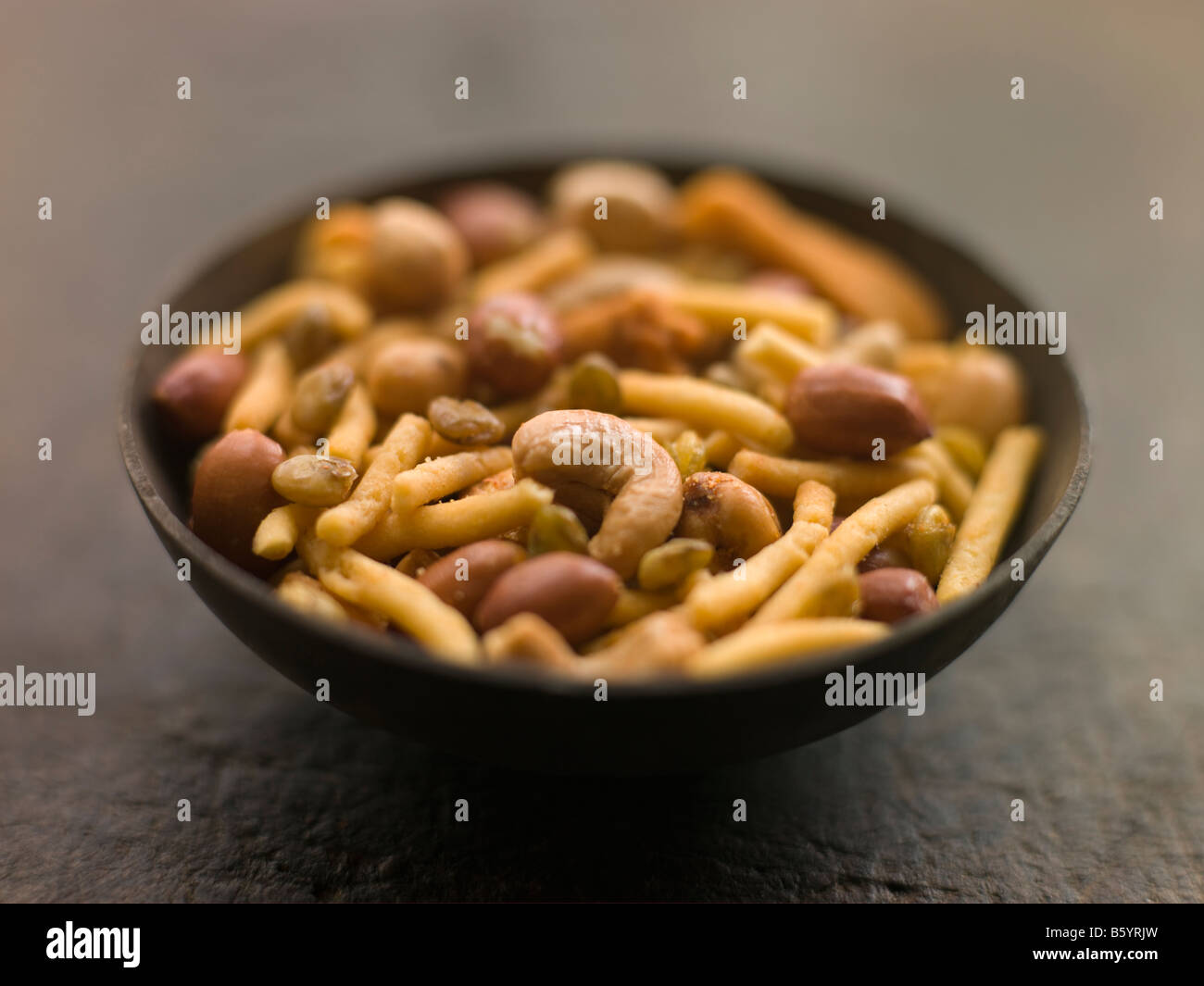 Indian bombay mix snack hi-res stock photography and images - Alamy
