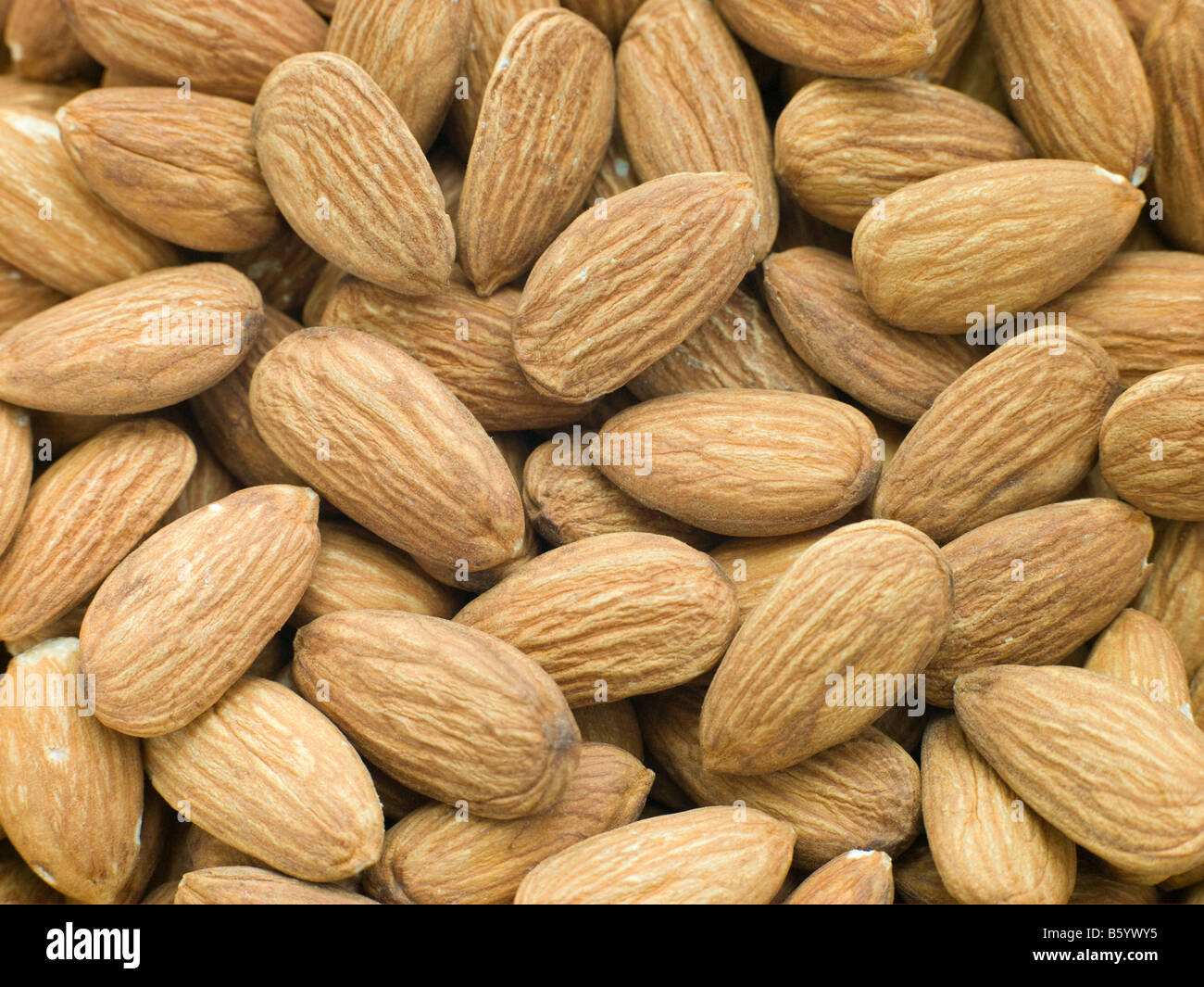 Full almonds hi-res stock photography and images - Alamy