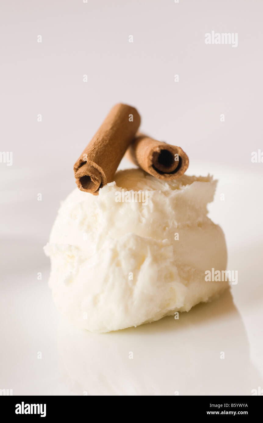 Icecream season hi-res stock photography and images - Alamy