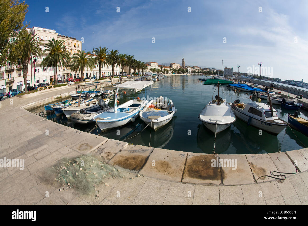 Old harbour town hi-res stock photography and images - Alamy
