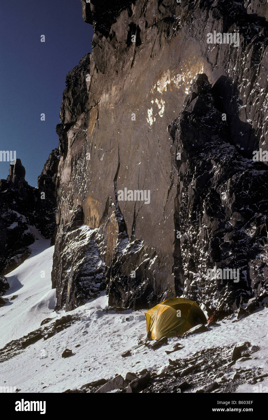 Cliffside camp, Cerro Aconcagua, Andes Mountains, Argentina Stock Photo ...