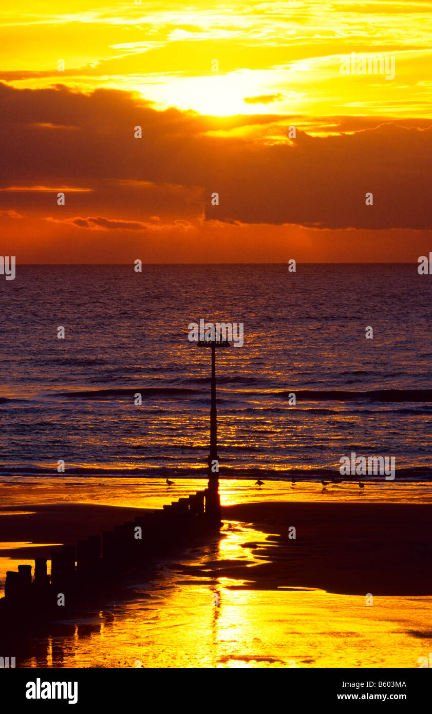 Sunset across Irish Sea at Tywyn, Gwynedd, Wales, UK Stock Photo - Alamy