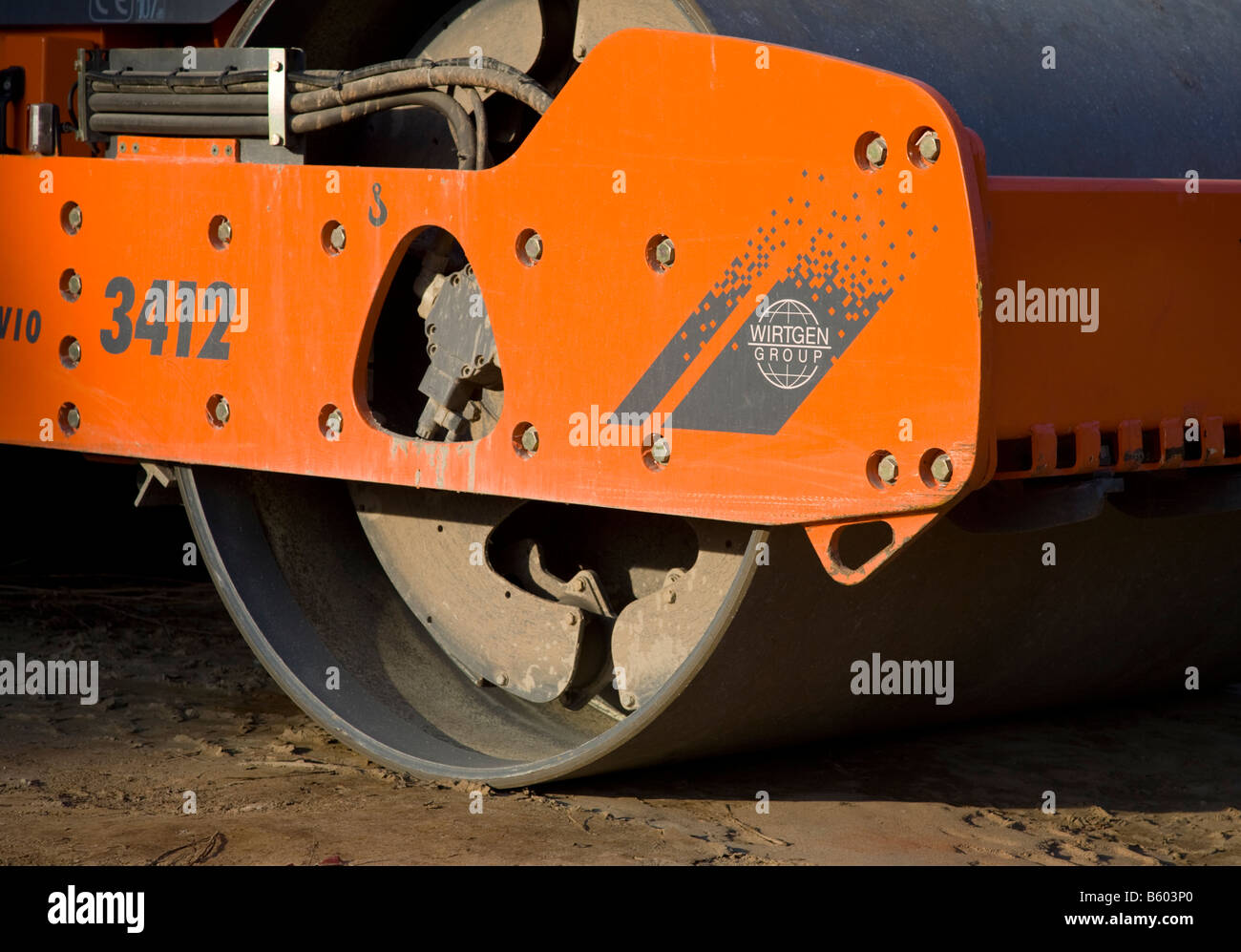 Vibratory roller hi-res stock photography and images - Alamy