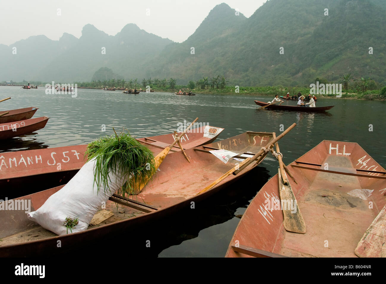 Peaceful boat scene hi-res stock photography and images - Alamy