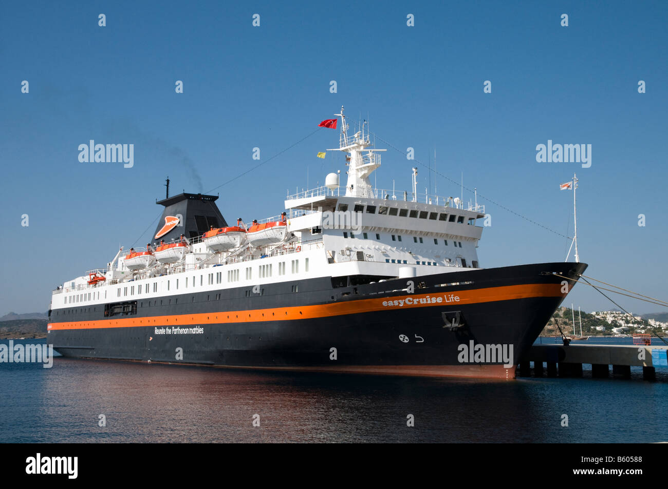 EasyCruise cruise ship Stock Photo - Alamy