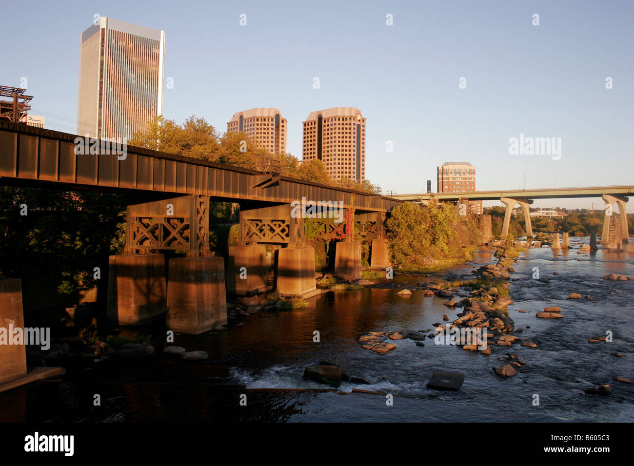 Richmond Virginia skyline on a fall afternoon Stock Photo - Alamy
