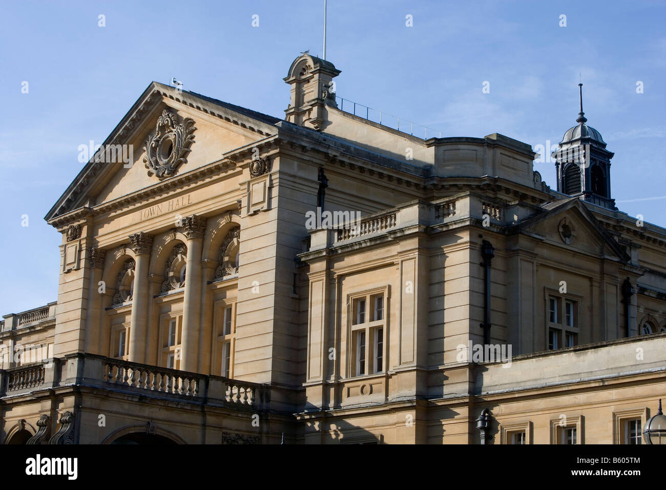 Cheltenham uk town hall hi-res stock photography and images - Alamy