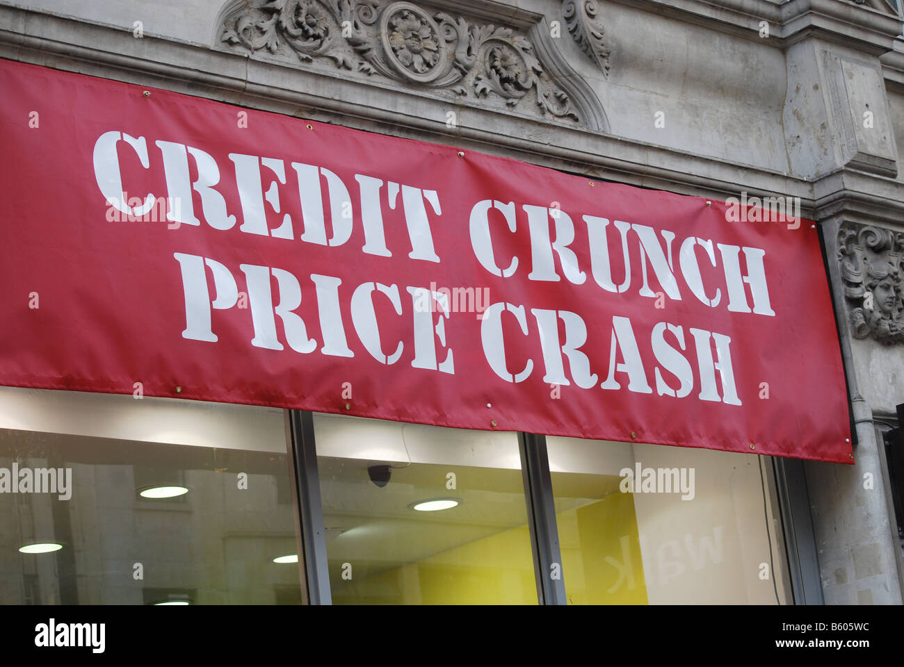 Credit crunch price crash Oxford street Stock Photo - Alamy