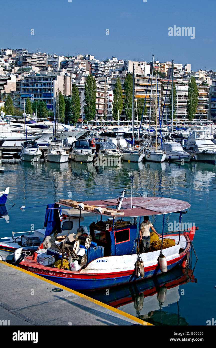 Piraeus Pasalimani port harbour Athens Greek Greece Stock Photo - Alamy