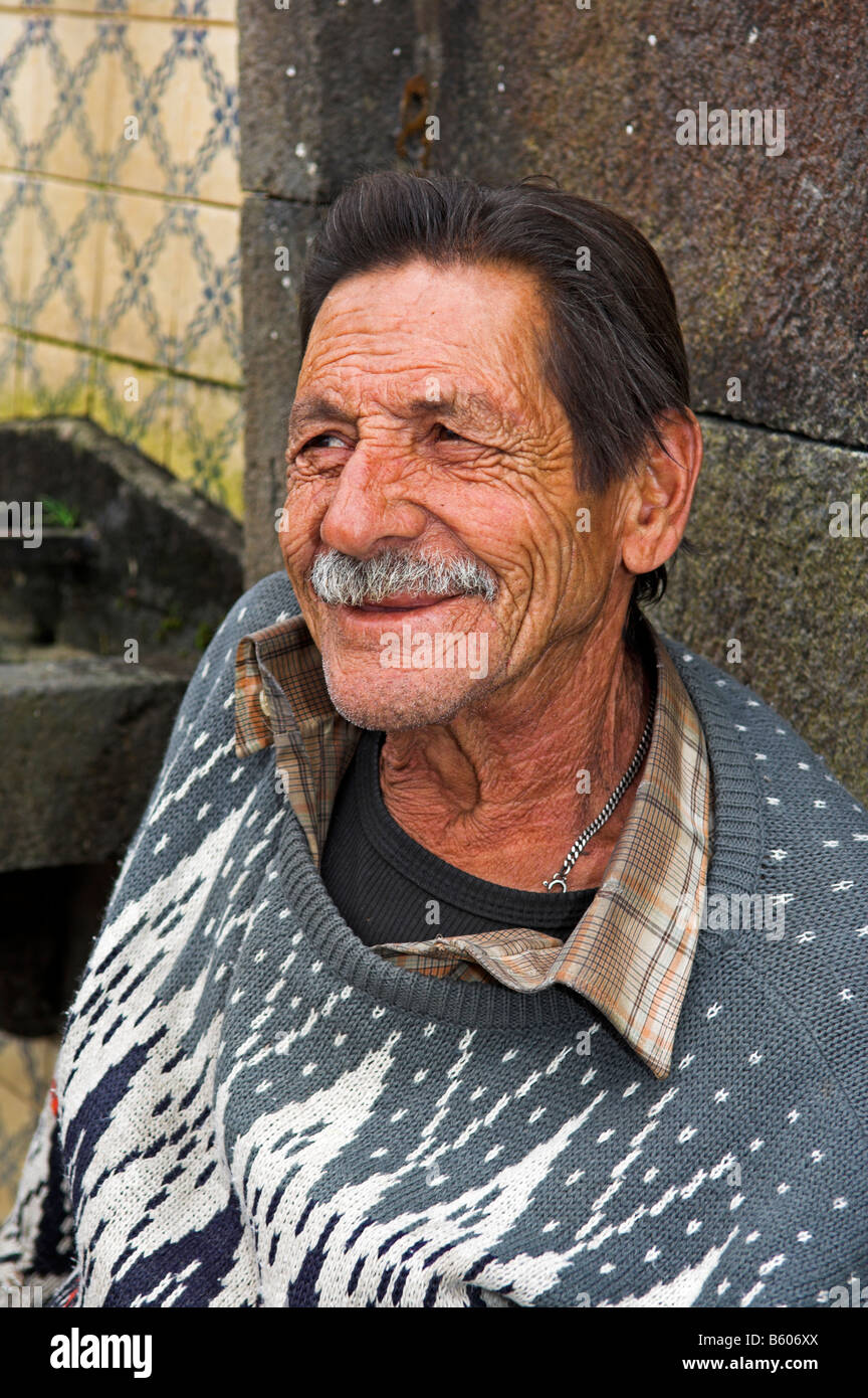 Wrinkled white man hi-res stock photography and images - Alamy