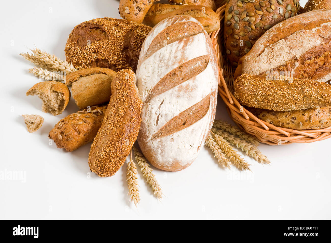 Variety of whole wheat bread Stock Photo - Alamy