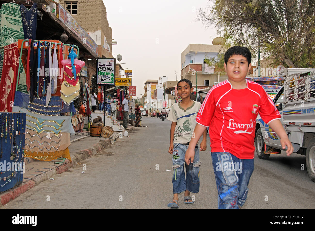 children at bazaar Stock Photo - Alamy