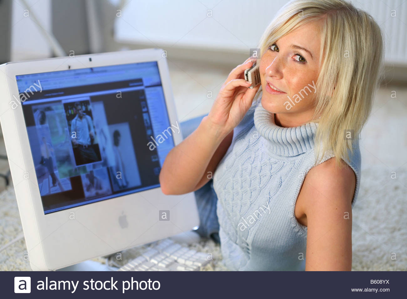 Chatroom Computer High Resolution Stock Photography and Images - Alamy