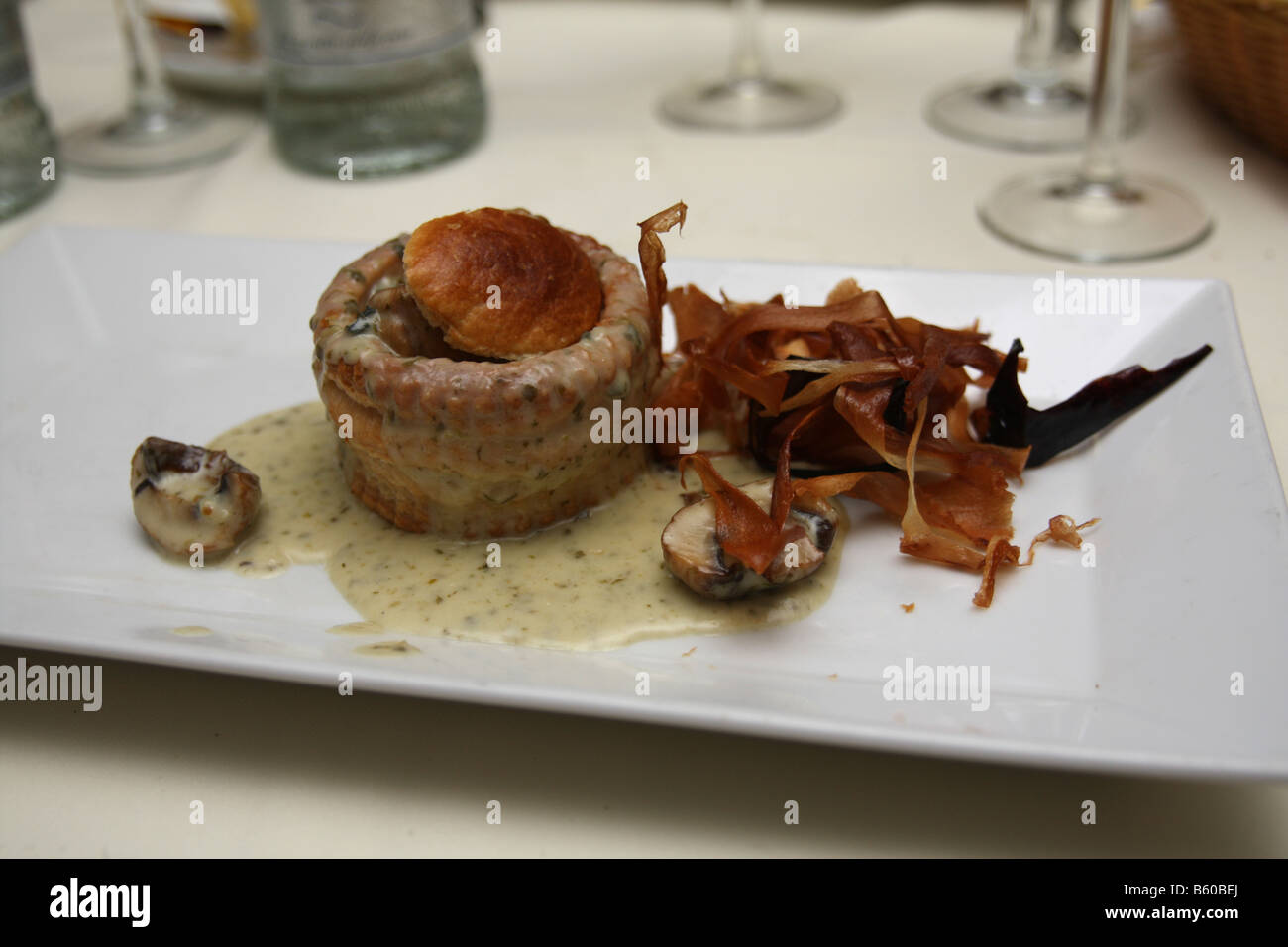 Vol au vent mushroom hi-res stock photography and images - Alamy