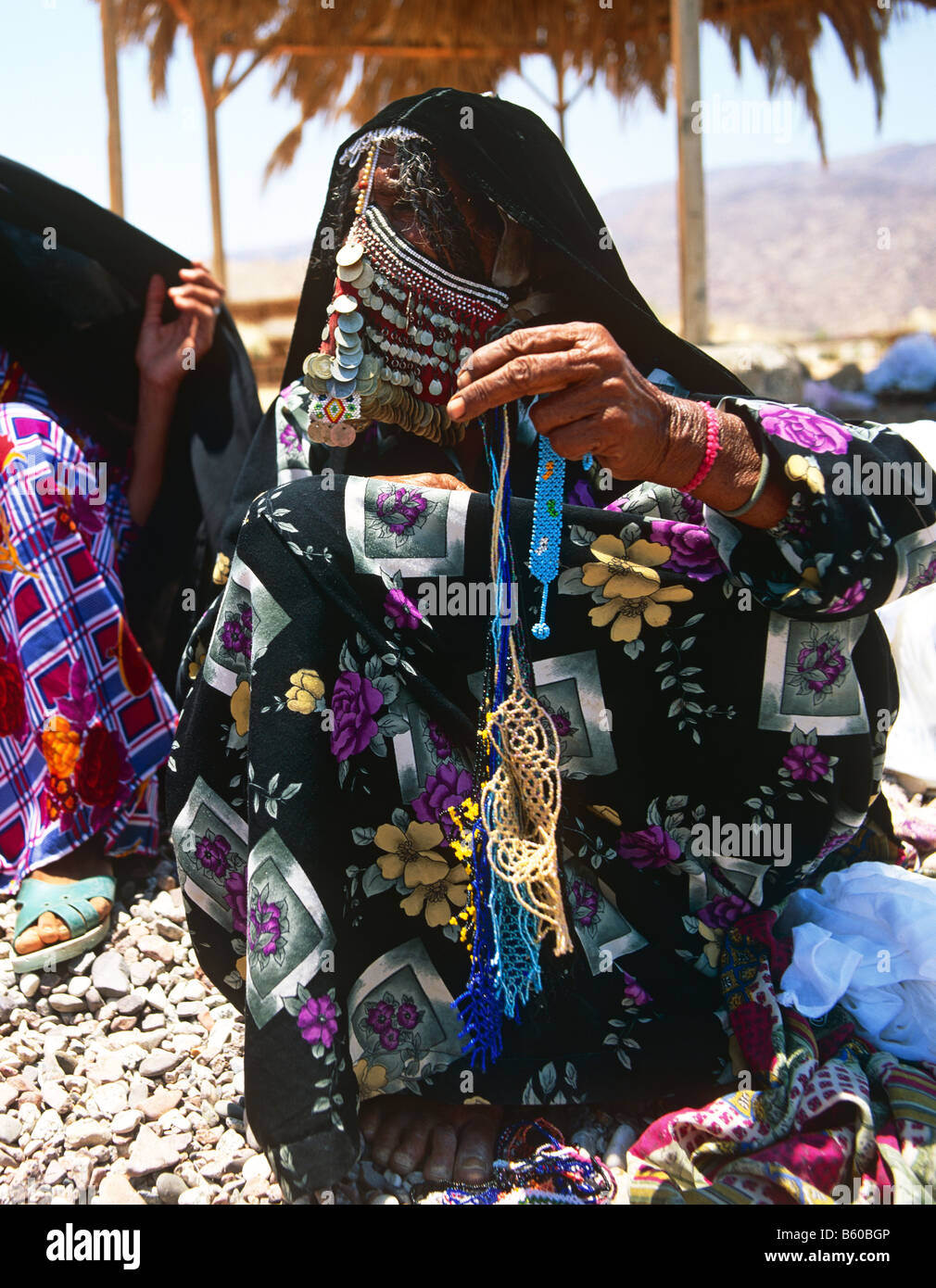 Beduin Woman Selling To Tourists Dahab The Sinai Egypt Stock Photo - Alamy