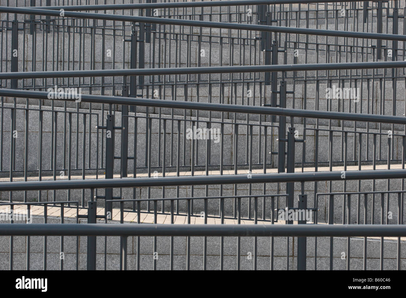 Ramp and railings hi-res stock photography and images - Alamy