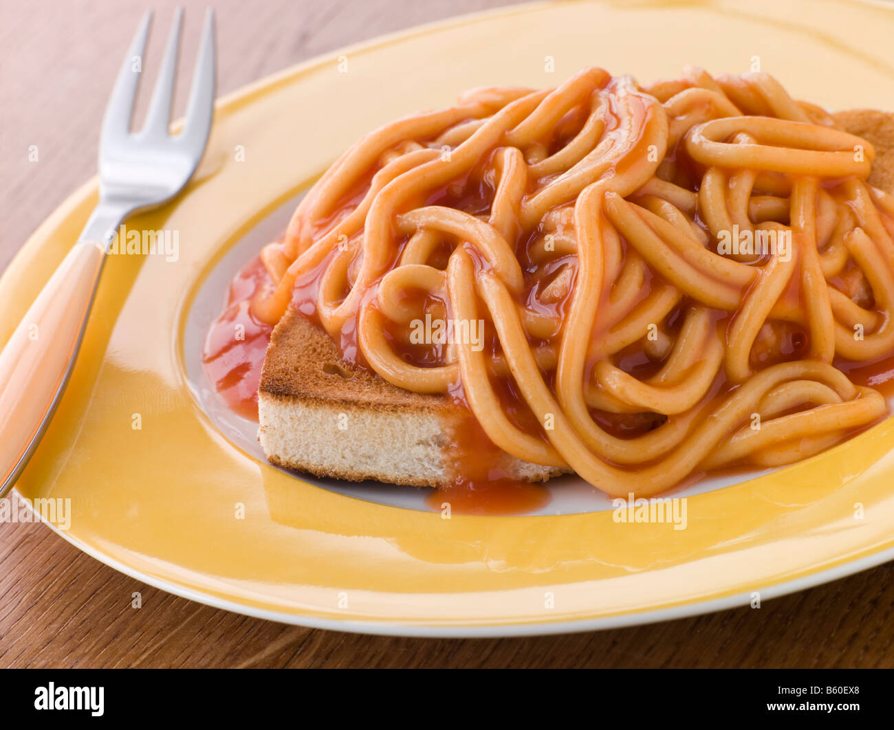 Spaghetti on Toast Stock Photo - Alamy