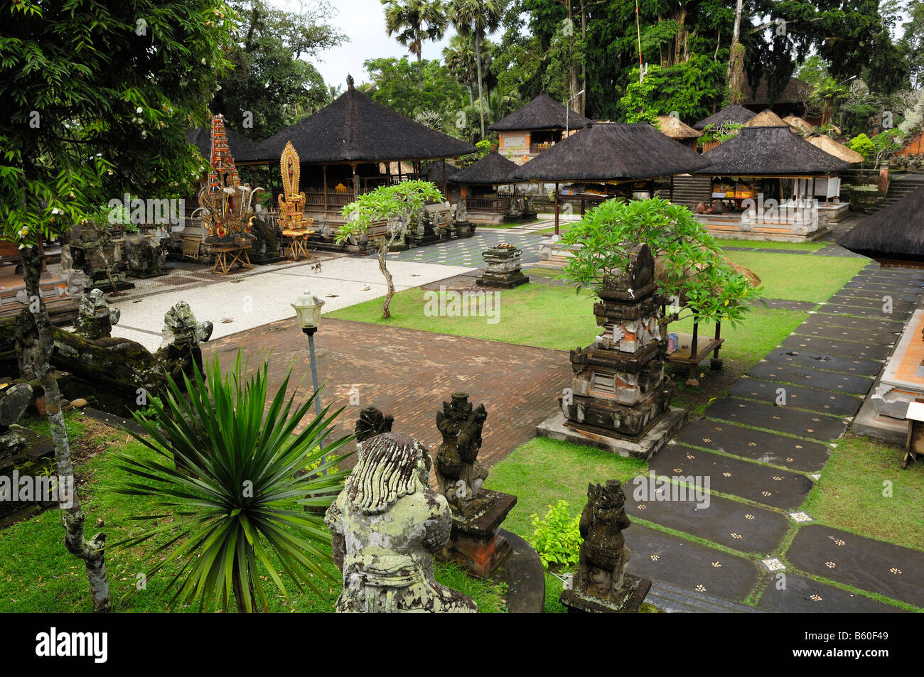 Pura samuan tiga temple bedulu ubud bali hi-res stock photography and ...