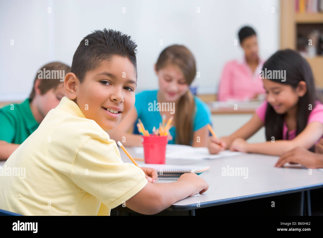 Literacynterracialsitting hi-res stock photography and images - Alamy